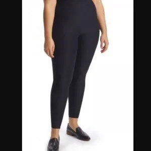 Commando | Pants & Jumpsuits | Nwt Commando Black Classic Perfect ...
